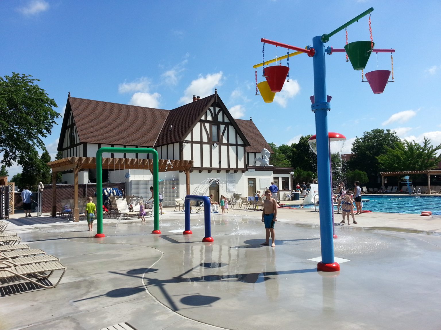 Recreational Pool Design | Aquatic Engineering | Ramaker and Associates
