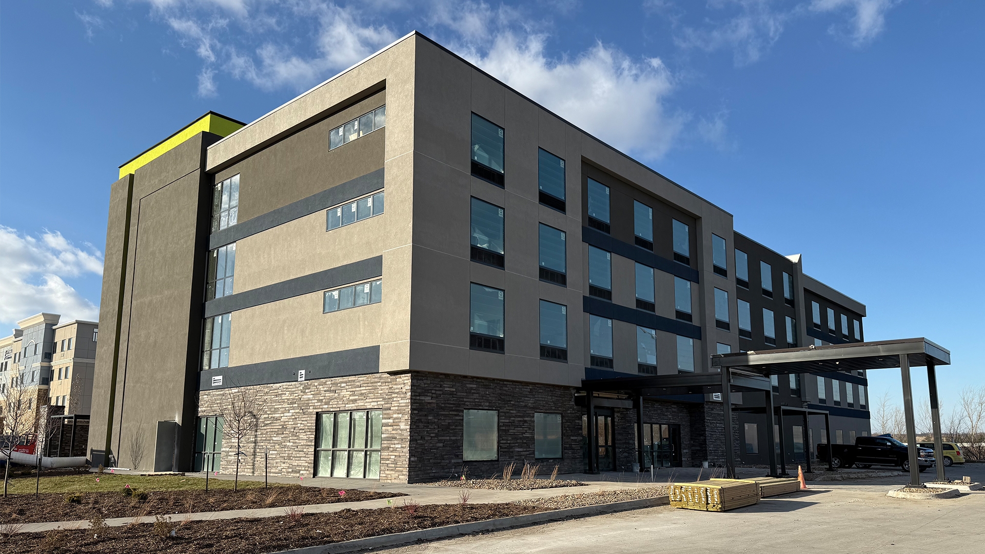 Home2 Suites by Hilton | Ames, IA | Ramaker