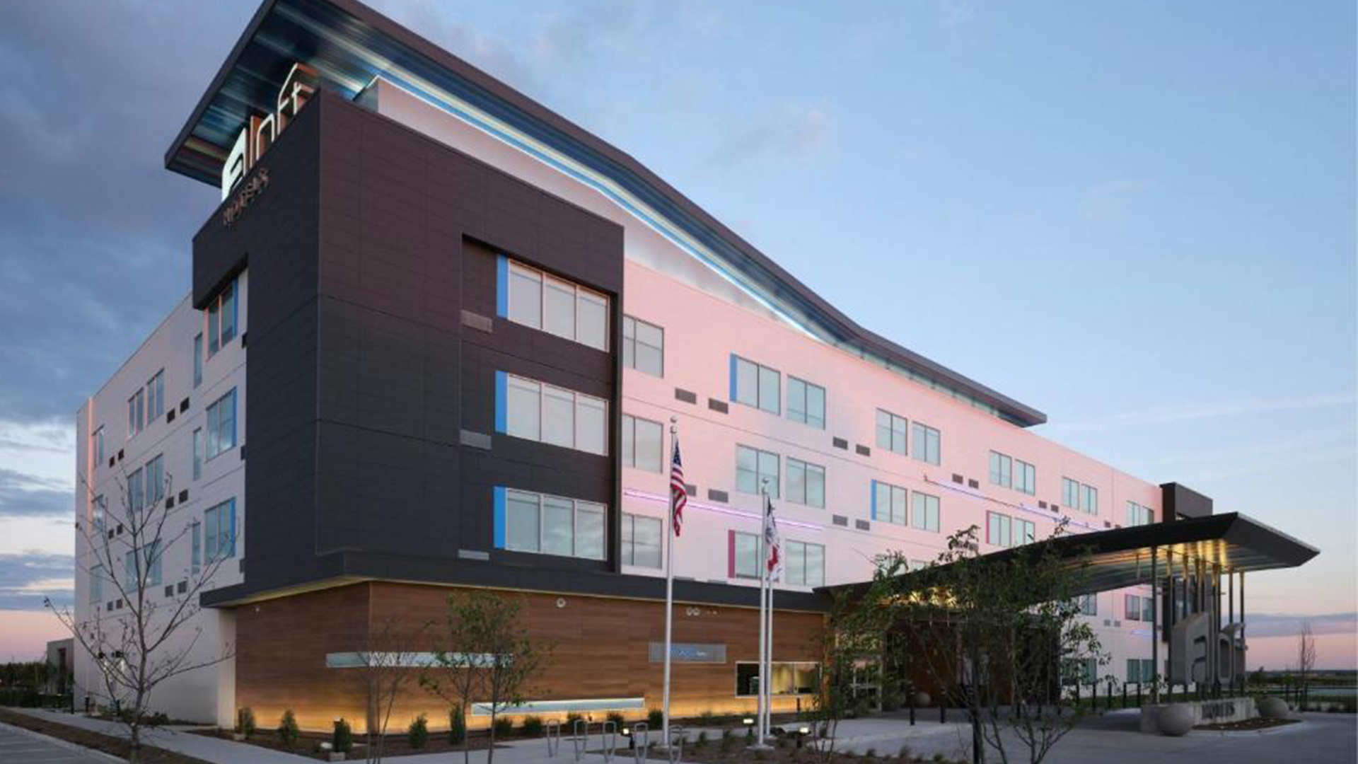 Aloft Hotel - Hospitality - Architecture + Engineering